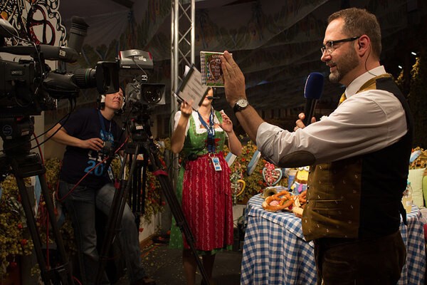 Bildergalerie Oktoberfest So entsteht eine Wiesn-Sendung – Ein Blick ...